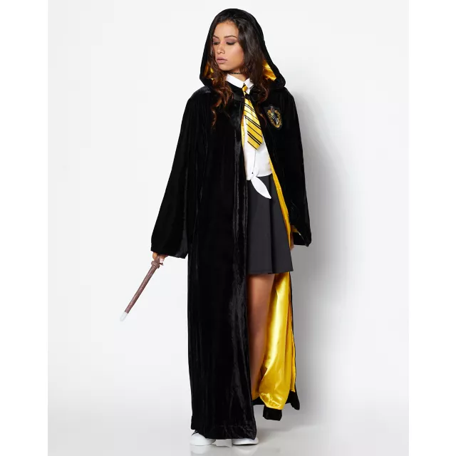 Hufflepuff Robe Deluxe - Harry Potter - Spencer's