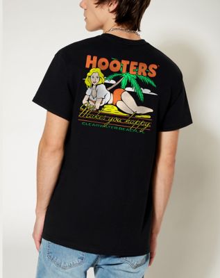 These Hooters Tees Will Score You All the Laughs - The Inspo Spot