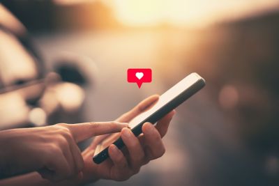 10 Dating App Tips You Need to Know - The Inspo Spot